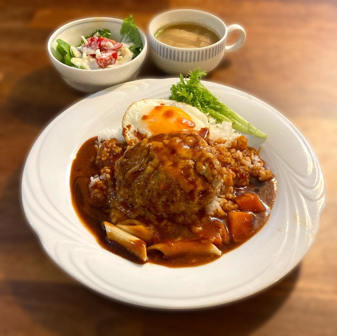 デミチーズロコモコ丼: ワクワク石芝食堂